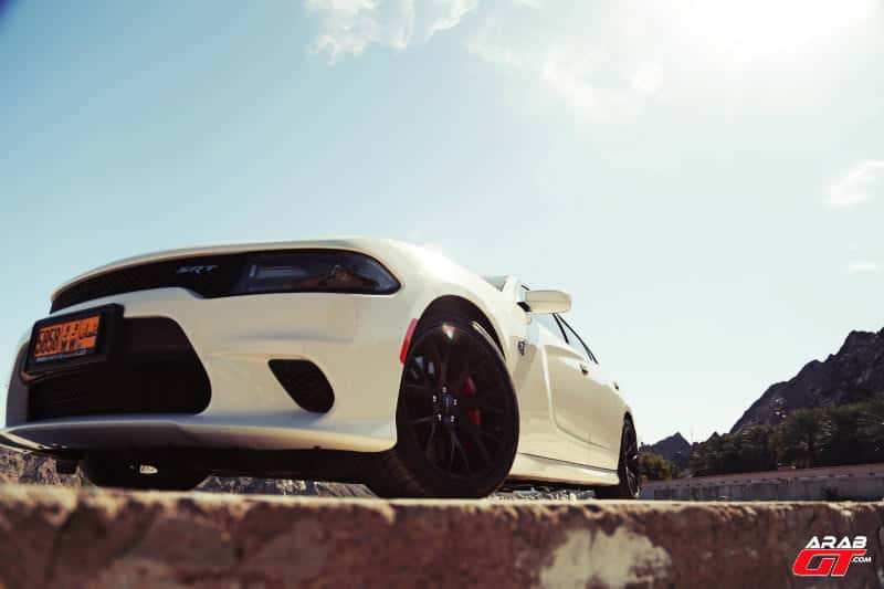 علي اللواتي أول مهندس ميكانيك ينافس في وحوش الـ SRT | ArabGT