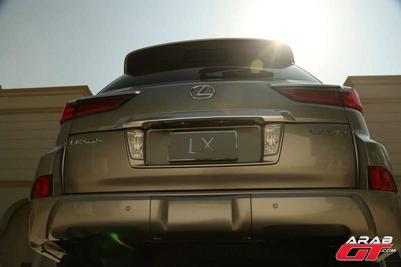 تجربتنا الأولى لسيارة لكزس LX570 2016 | ArabGT