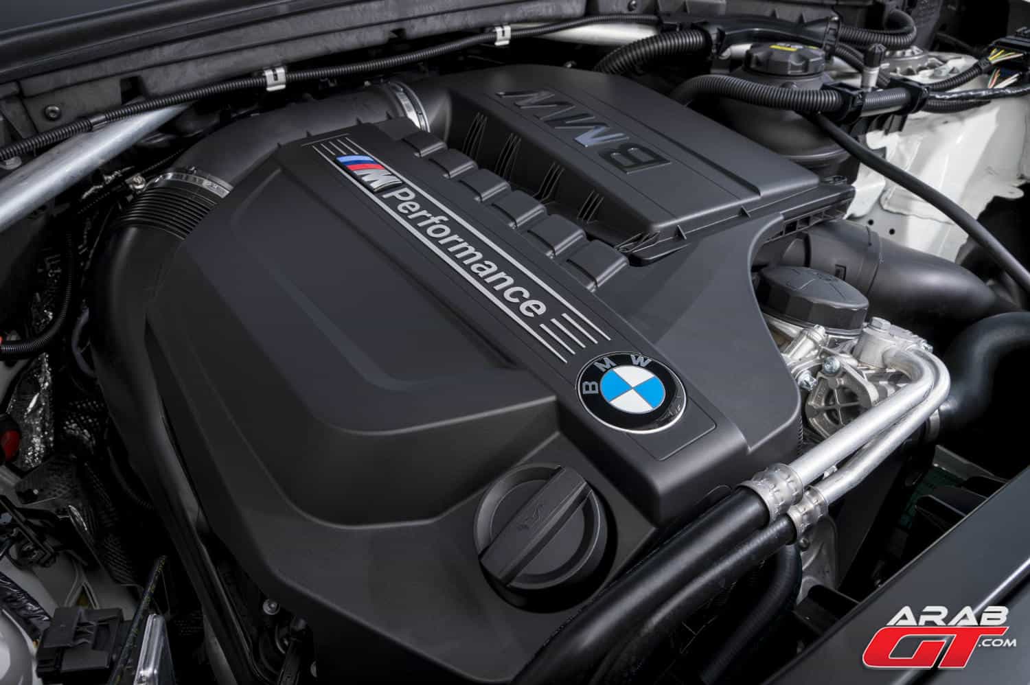 اختبارنا لأقوى نسخة من بي ام دبليو X4 | ArabGT