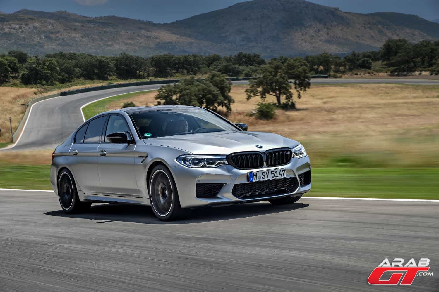 عيديتنا لكم ستكون تجربتنا للوحش الخارق BMW M5 Competition BMW M5 Competition