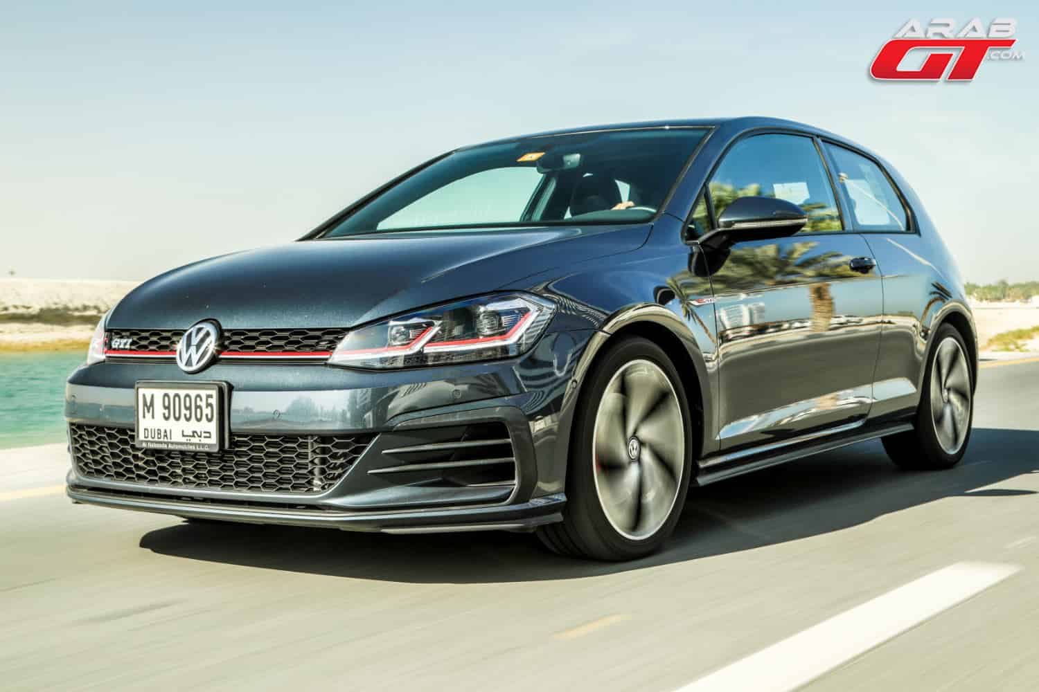 جولف GTI 2019 سيارة شبابية وأسطورة بين سيارات الدفع الأمامي | ArabGT