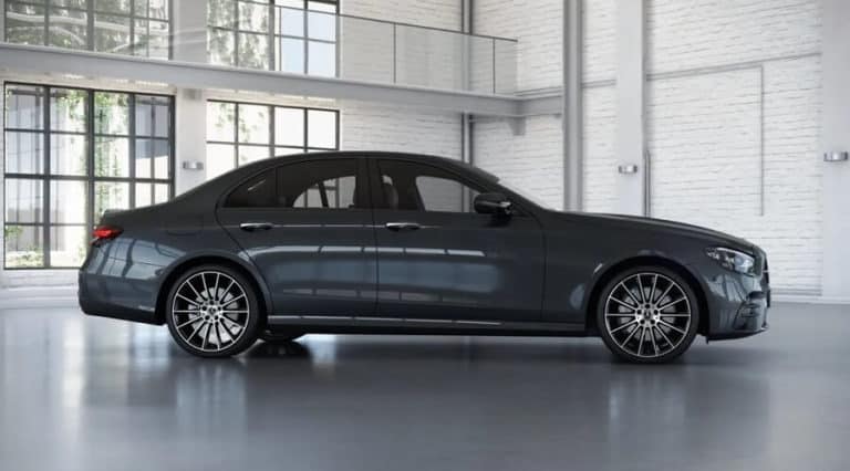 سيارة مرسيدس e300 2023 | اسعار ومواصفات السيارة | ArabGT