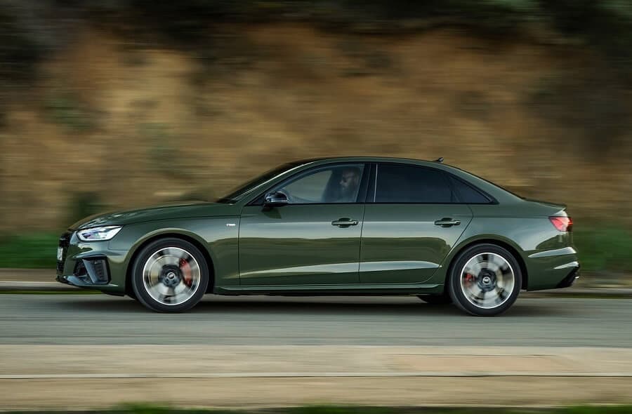 اودي A4 2022 | سعر ومواصفات السيارة | ArabGT