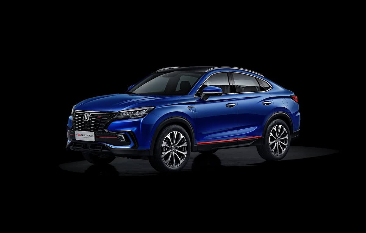 سعر ومواصفات سيارة شانجان CS85 2024 في السوق العربي | عرب جي تي