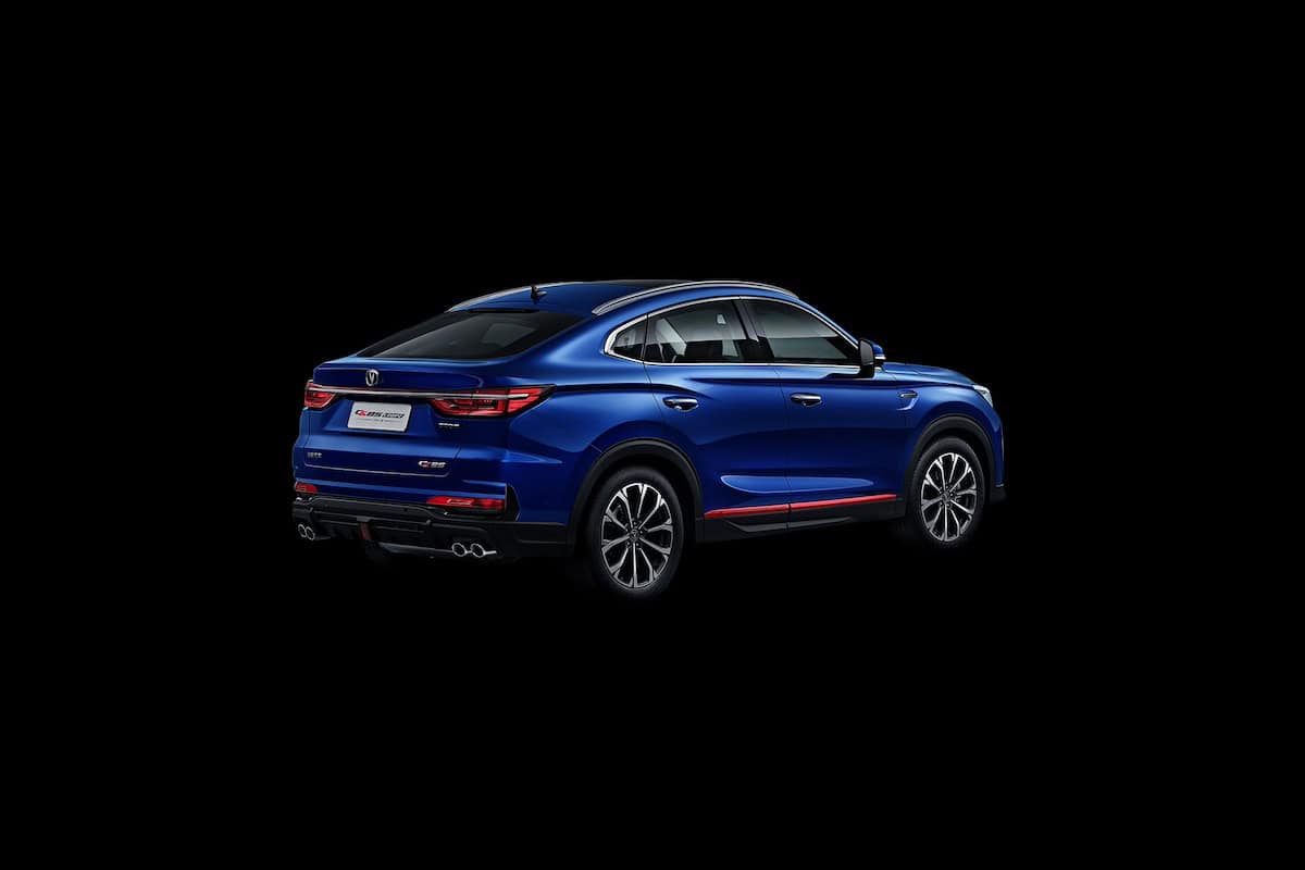 سعر ومواصفات سيارة شانجان CS85 2024 في السوق العربي | عرب جي تي