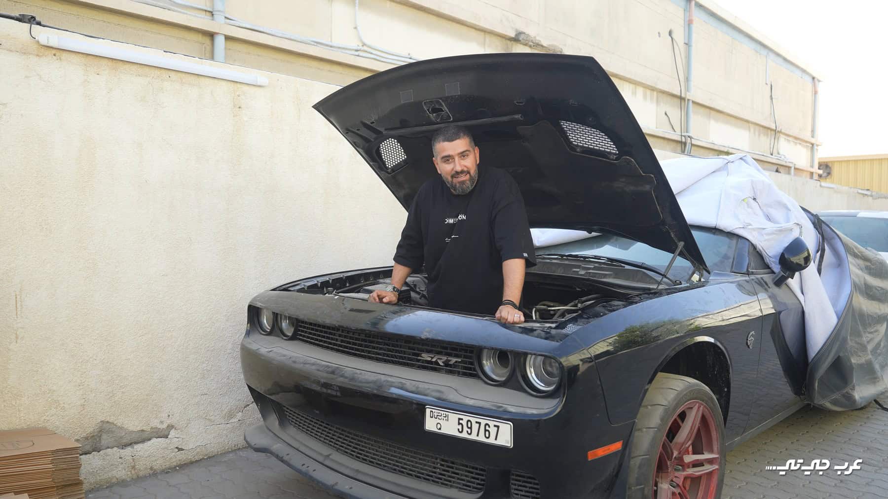 عملية تجميع محرك جديد تعتمد عليه سيارة دودج تشالنجر SRT هيلكات | عرب جي تي