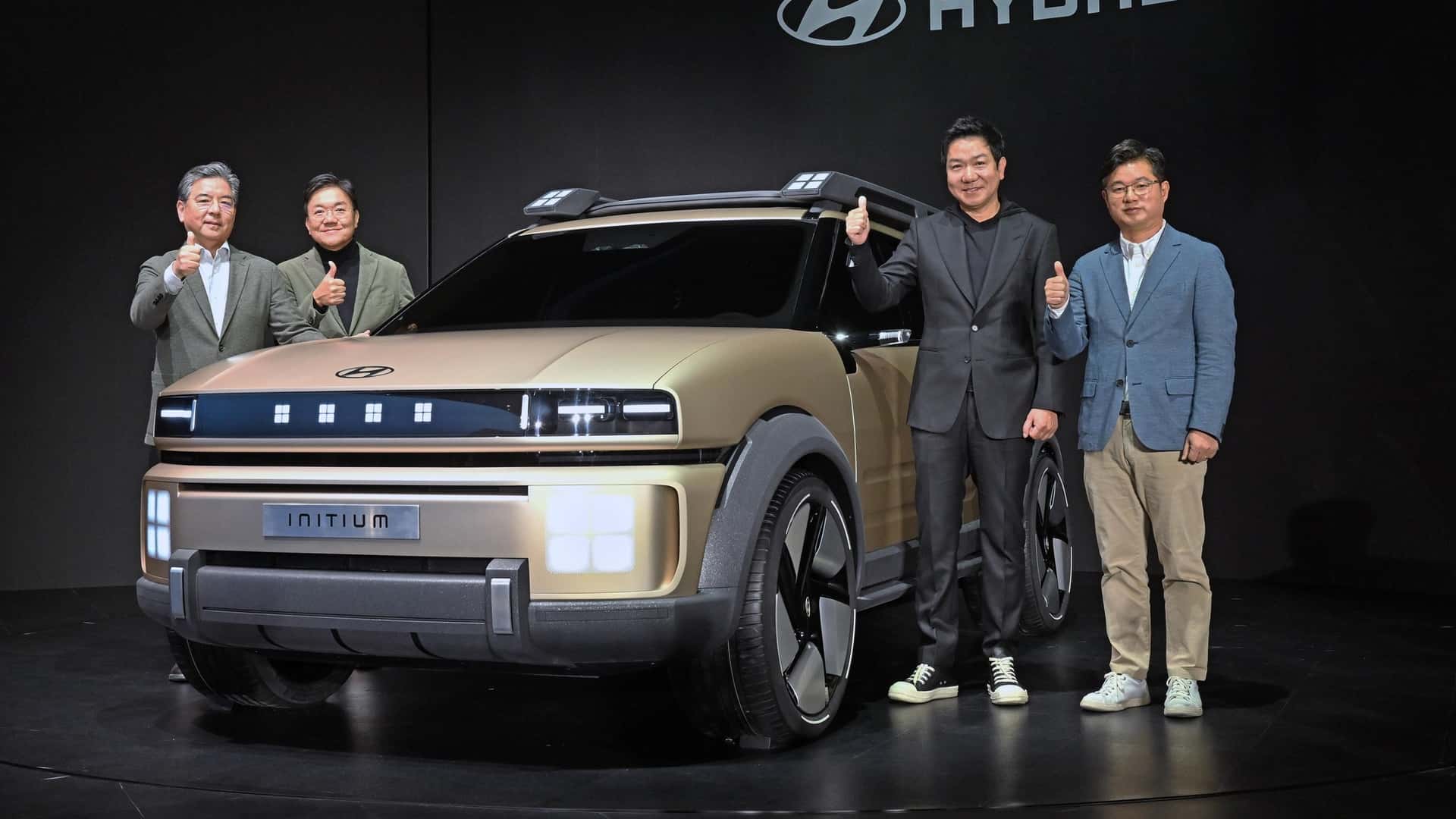 هيونداي تستعرض لغة تصميم جديدة مع سيارة SUV مربعة الشكل | ArabGT