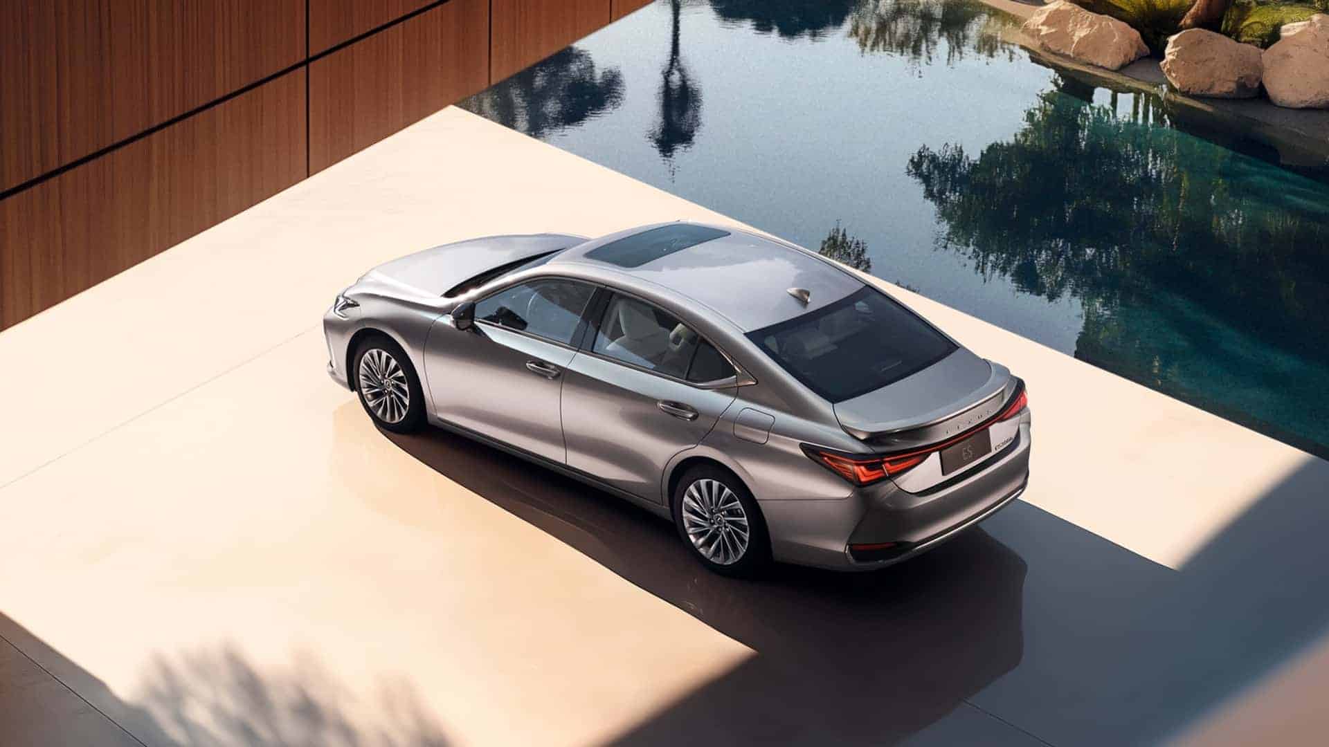 هذه سيارة لكزس ES 2026 | عرب جي تي