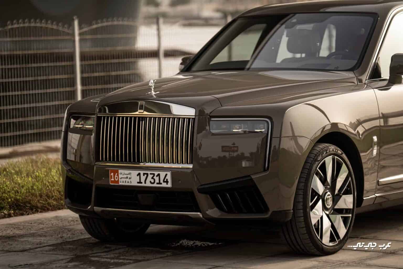 اسعار ومواصفات رولز رويس كالينان 2025 | ArabGT