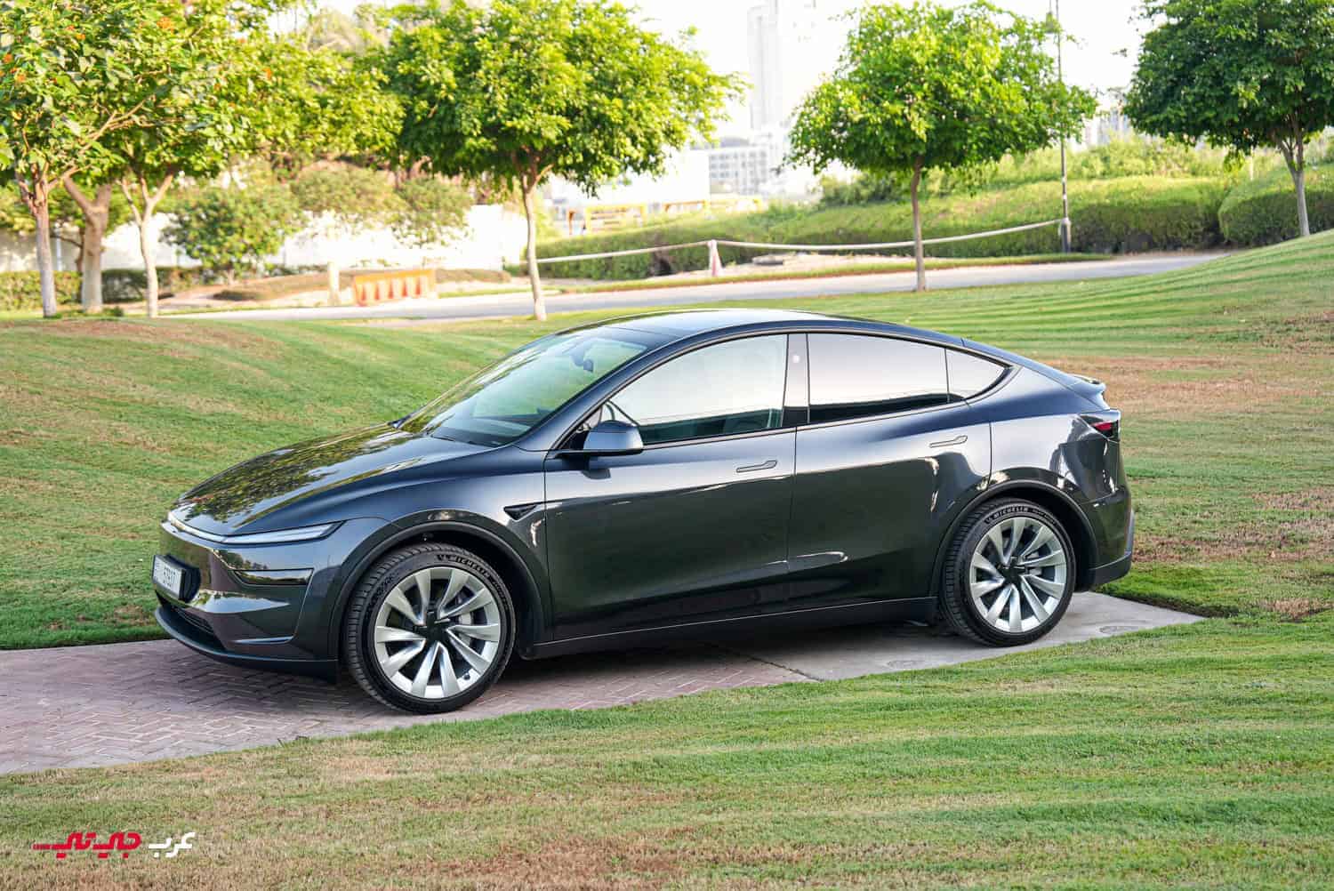 اسعار ومواصفات تسلا موديل Y 2025 | ArabGT